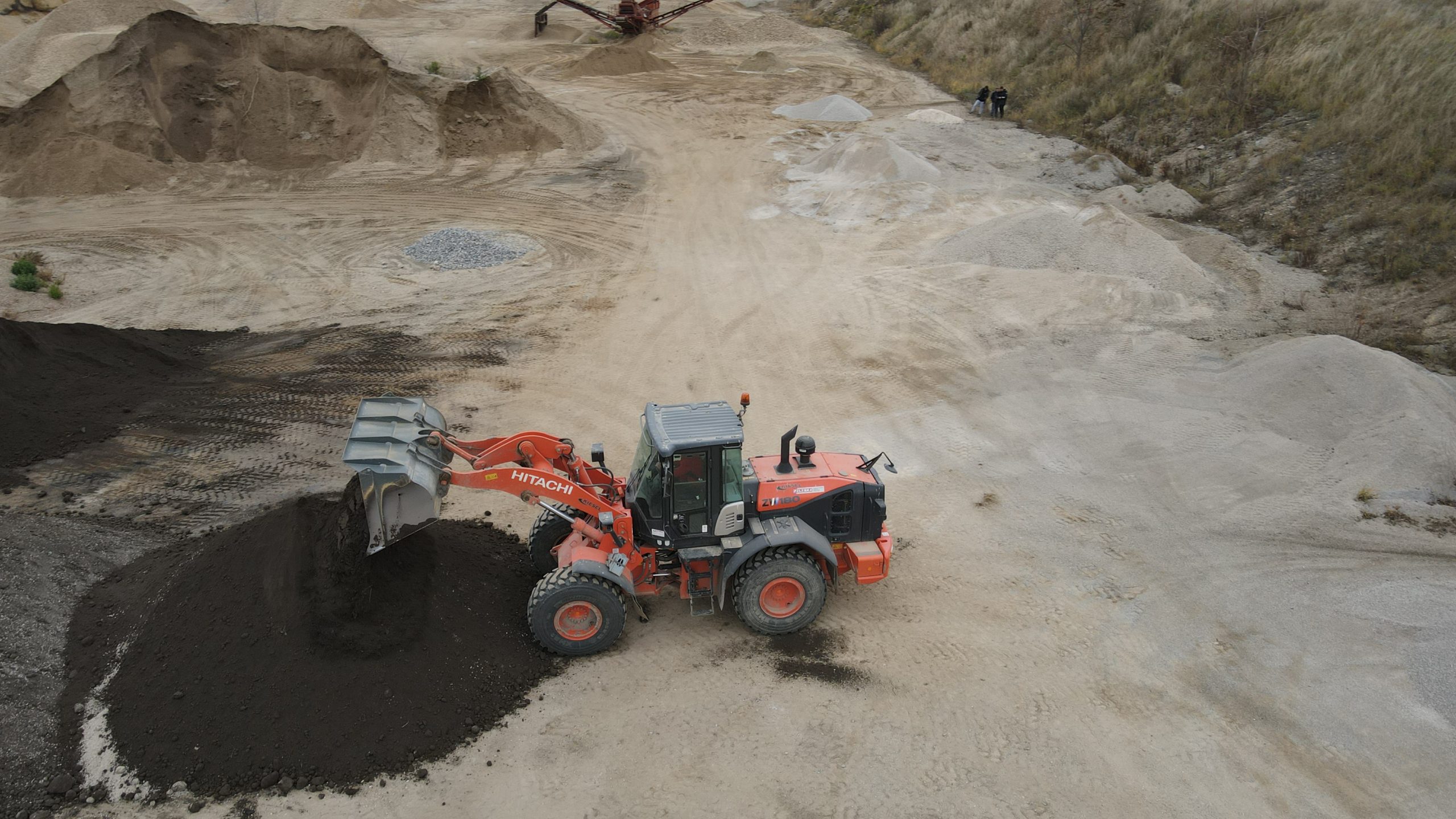 Sand & Kies | Erde gesiebt | Peleska Transporte